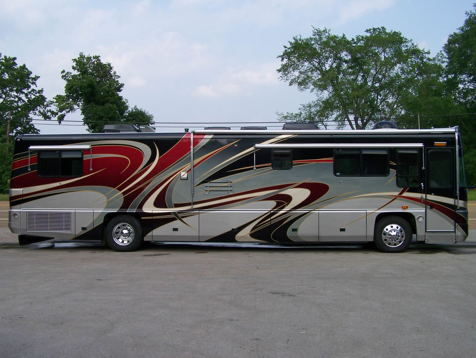 XTreme Paint & Graphics – Limited only by your imagination!